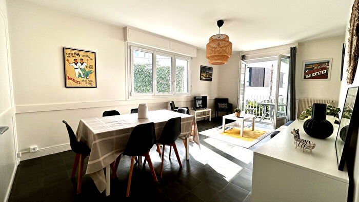 Appartement à vendre - Biarritz, Centre-ville Ouest - 3 pièces - 2 chambres