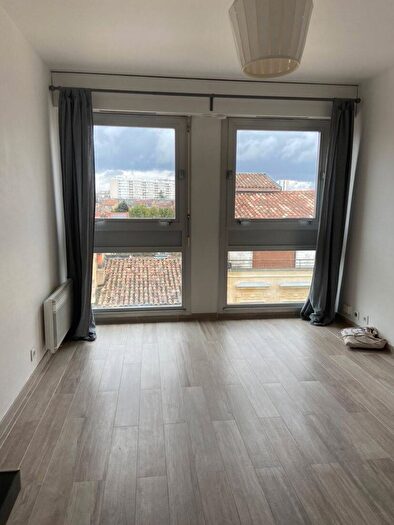 Appartement à louer - Jardin Public, Bordeaux - 1 pièce
