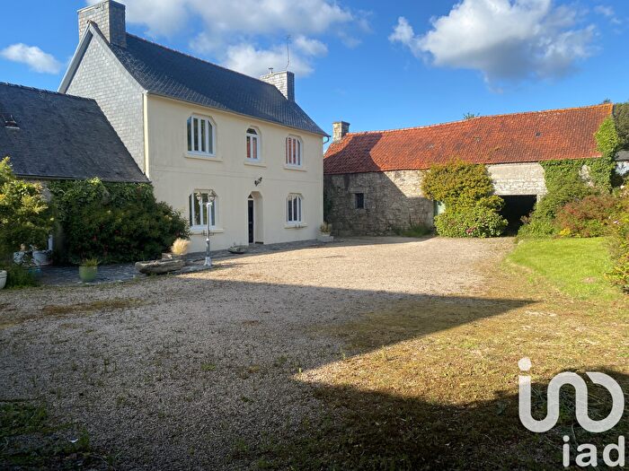 Maison à vendre - Plouégat-Moysan - 10 pièces