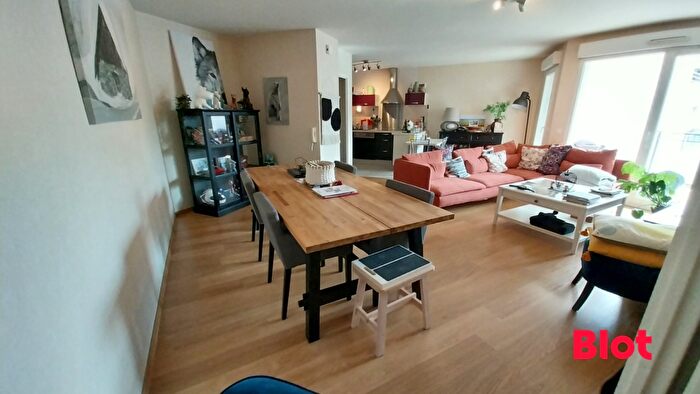 Appartement 4 pièces à Mordelles, à louer