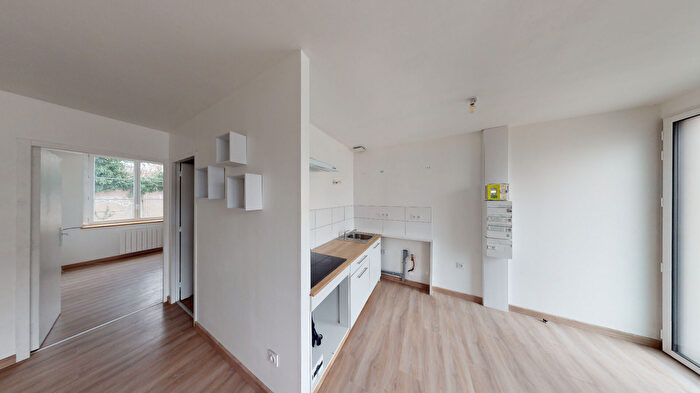 Appartement à vendre - Bourgoin-Jallieu - 2 pièces - 1 chambre