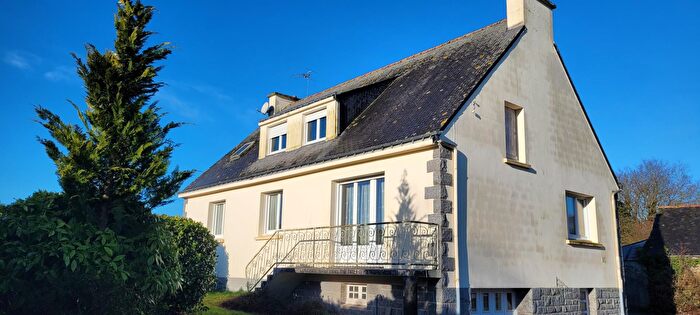 Maison à vendre - Bignan - 8 pièces - 6 chambres