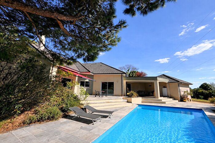 Maison 8 pièces à Malemort-sur-Corrèze, à vendre