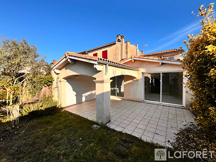 Maison à vendre - Carbon-Blanc - 5 pièces - 4 chambres