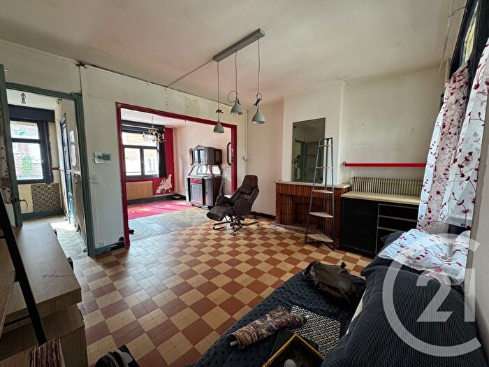 Hellemmes-Lille, Hellemmes, Barrière : Maison 4 pièces à vendre