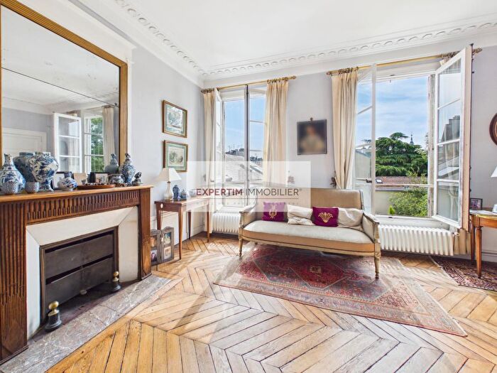 Versailles, Saint-Louis - Appartement 4 pièces à vendre