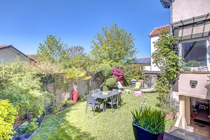 Chaville, Marivel : Maison 7 pièces à vendre