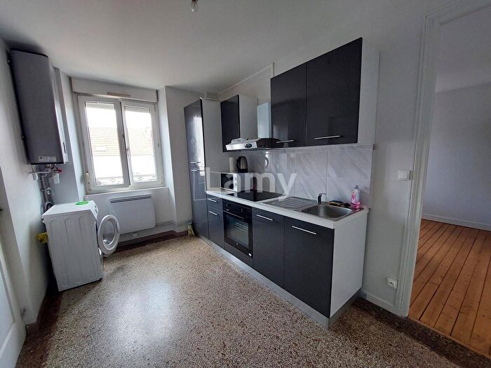 Maisons à vendre et appartements à louer - 3