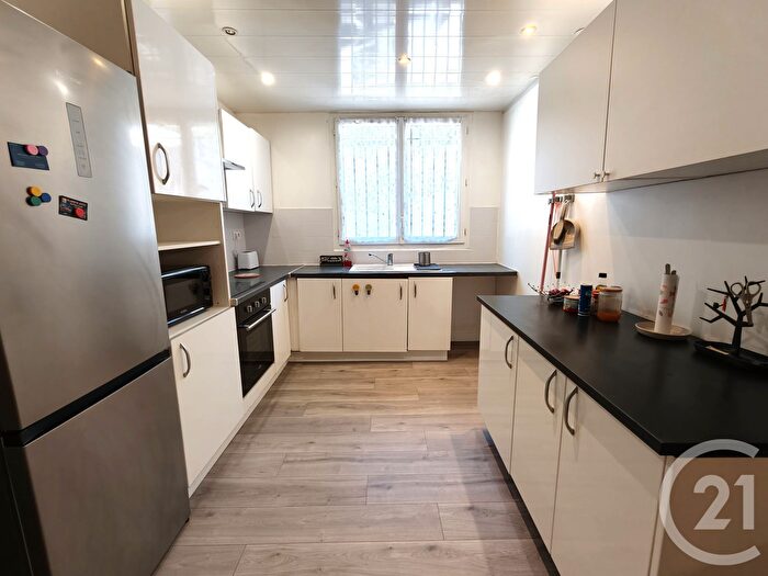 Appartement 6 pièces à vendre à Marseille 3ème, Saint-Lazare