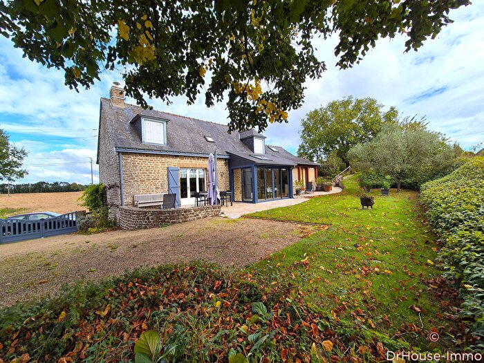 Maison à vendre - Lesbois - 7 pièces - 4 chambres