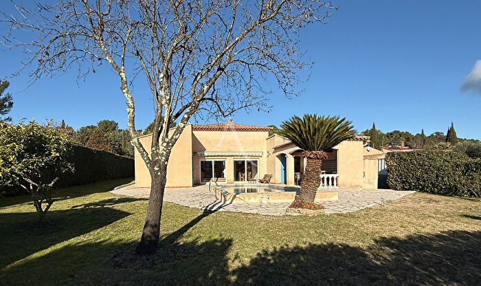 Maison à vendre - La Crau, Les Sauvans, La Gensolenne, La Monache, La Bastidette - 5 pièces - 4 chambres