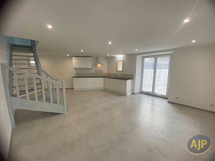 Maison à louer - Cugand - 5 pièces - 3 chambres