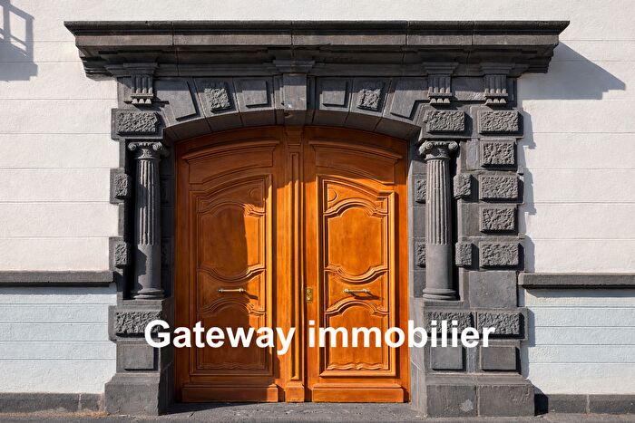 Appartement à vendre - Clermont-Ferrand, Delille, Cathédrale, La Gare - 4 pièces - 2 chambres