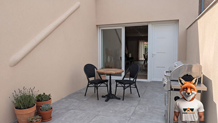 Champvans-les-Moulins : Appartement 2 pièces à vendre