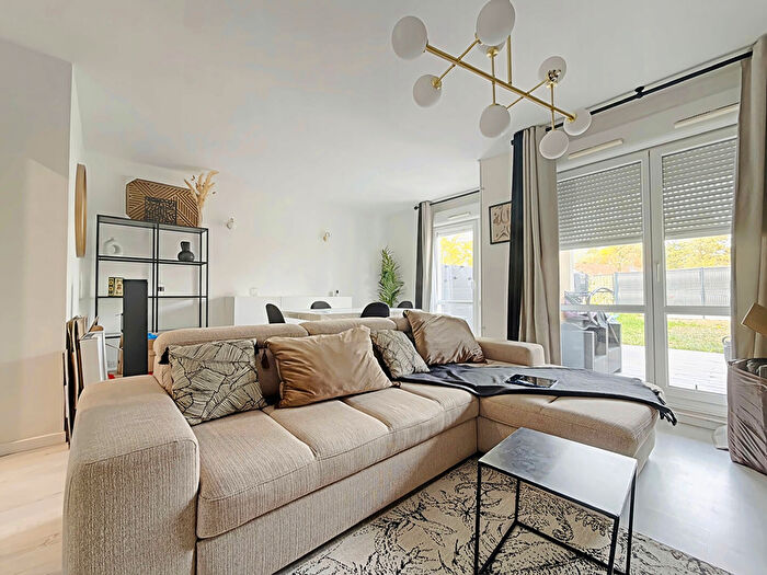 Appartement à louer - Reims, Murigny - 5 pièces - 4 chambres