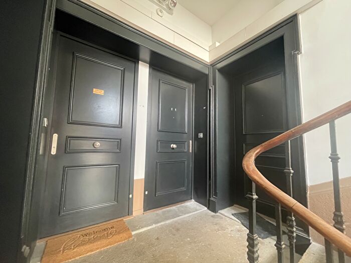 Appartement à vendre - Lyon e , Sans Souci, Dauphiné - 1 pièce