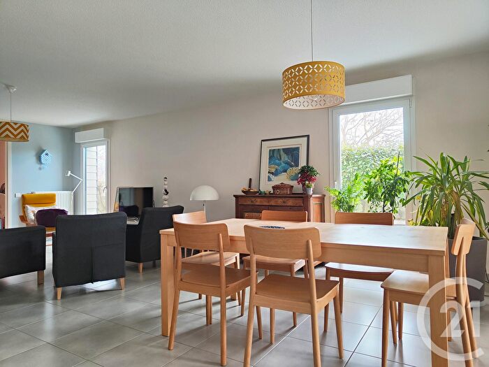 Appartement à vendre - Schiltigheim - 5 pièces - 4 chambres