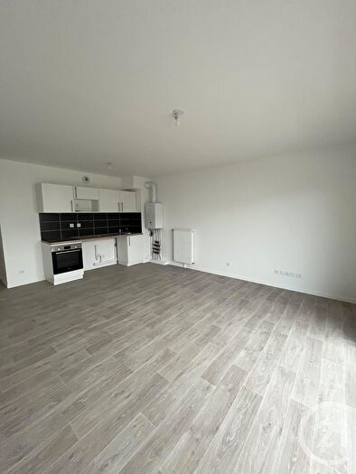 Saint-Jean-de-Braye, Centre-ville : Appartement 3 pièces à louer