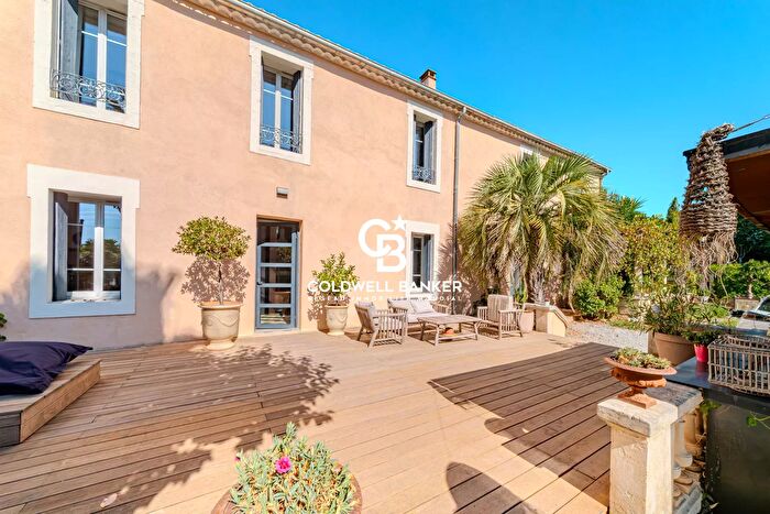 Maison à vendre - Saint-Christol - 14 pièces - 6 chambres