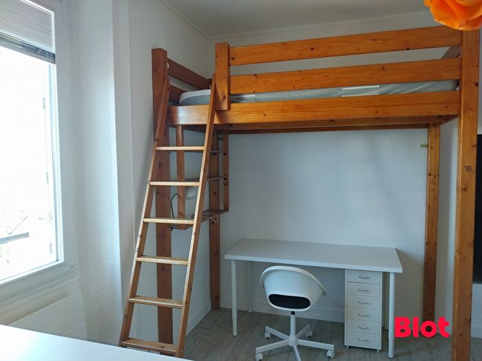 Appartement 1 pièce à Quartiers Ouest, Arsenal, Redon, à vendre