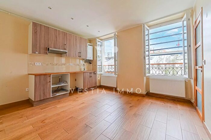 Paris 18ème, Porte de la Chapelle, Charles Hermite, Evangile : Appartement 1 pièce à vendre