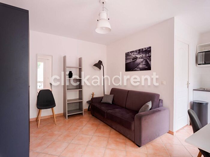 Appartement à louer - Viaduc Est, Orsay - 1 pièce