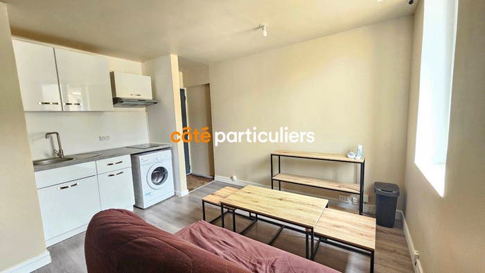 Appartement 2 pièces à Bourg et Hameaux Rive Droite, Villeneuve-sur-Yonne, à louer