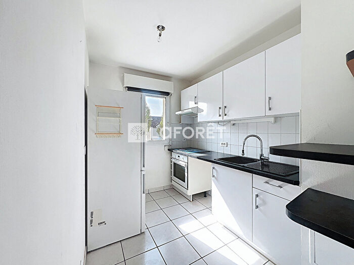 Appartement à louer - Moissy-Cramayel, Lugny - 2 pièces - 1 chambre