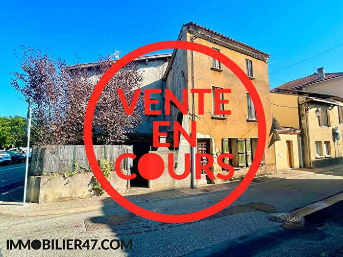 Maison à vendre - Castelmoron-sur-Lot - 4 pièces - 3 chambres