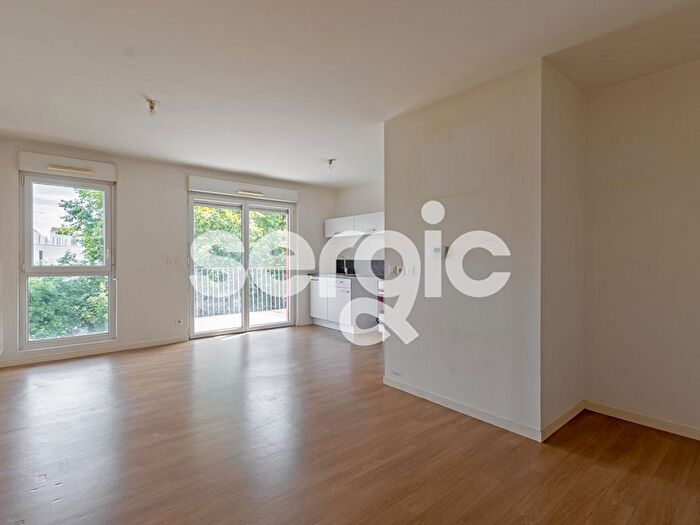 Lille, Lille-Sud : Appartement 3 pièces à vendre