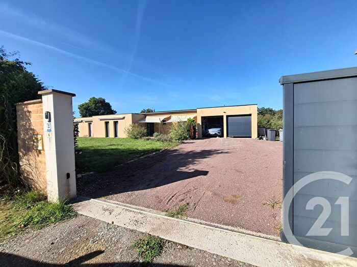 Maison à vendre - Gargilesse-Dampierre - 8 pièces - 4 chambres