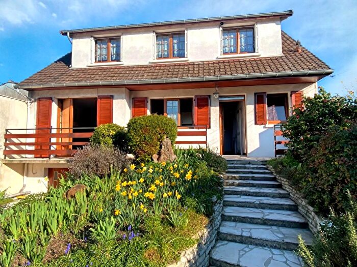 Maison à vendre - Aulnay-sous-Bois, Balagny, La Plaine, Tour Eiffel - 6 pièces - 4 chambres