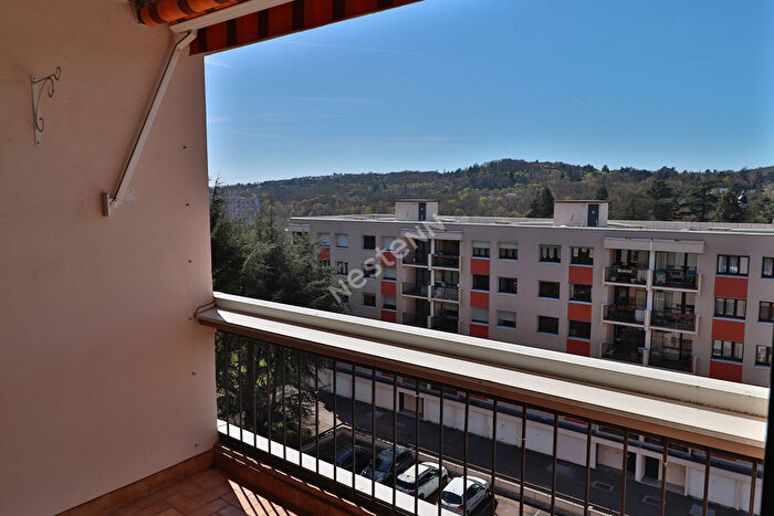 Appartement à louer - Francheville, Francheville Le Haut, Les Cailloux, Le Bochu - 5 pièces - 3 chambres