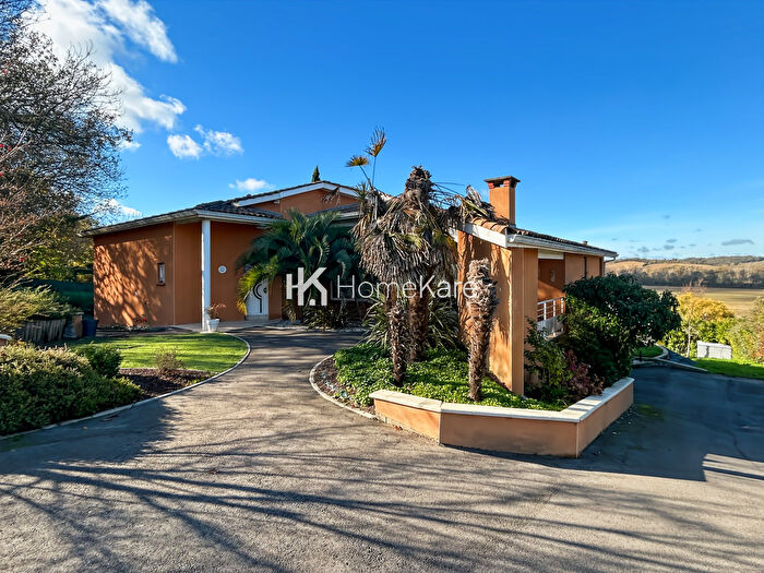 Maison à vendre - Montaigut-sur-Save - 7 pièces - 4 chambres