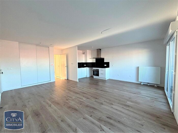 Valenciennes, Cheminots, Acalas, Fb de Lille : Appartement 3 pièces à louer