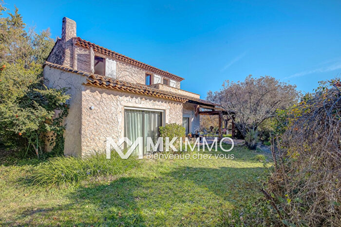 Maison à vendre - Vence, Sainte Elisabeth, Les Cayrons, Poutaouch - 7 pièces - 5 chambres