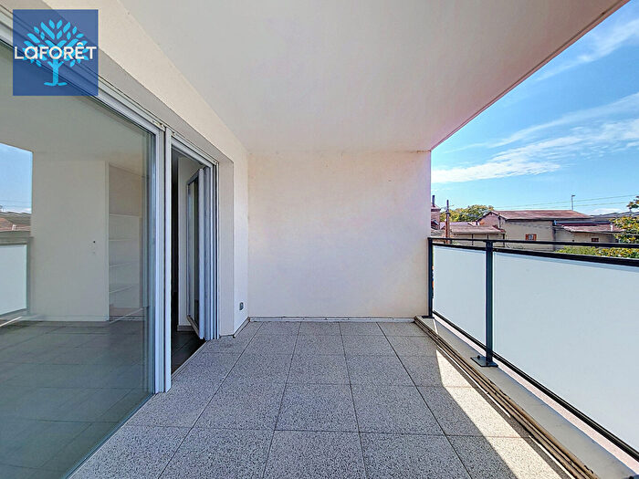 Pierre-Bénite - Appartement 2 pièces à vendre
