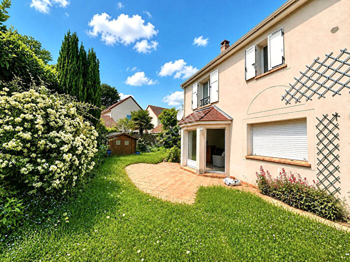 Maison à vendre - Luzarches - 6 pièces - 4 chambres