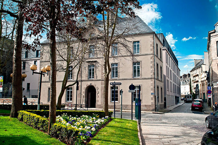 Appartement à vendre - Saint-Brieuc, Centre-ville, Saint-Michel, Le Légué, Notre-Dame - 2 pièces - 1 chambre