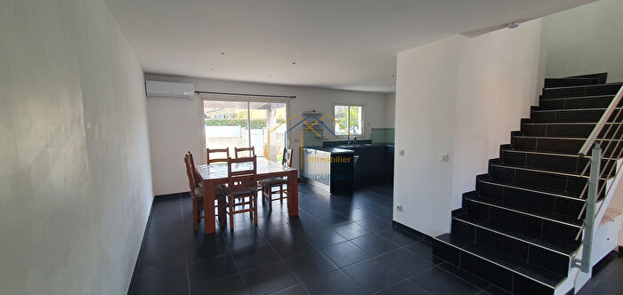 Maison à louer - Gignac - 5 pièces - 3 chambres