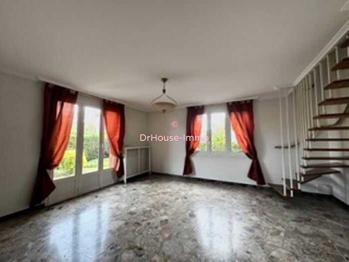 Maison 4 pièces à Chilly-Mazarin, Nord, à vendre