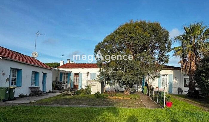 Maison à vendre - Dolus-dOléron - 6 pièces - 4 chambres