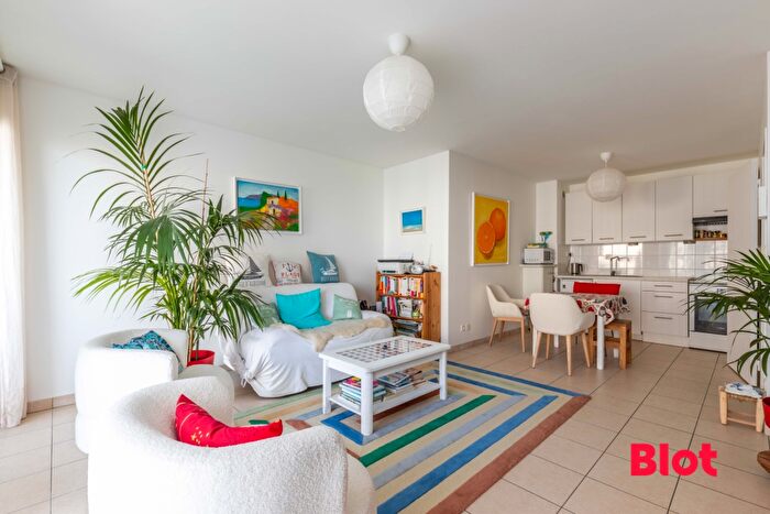 Appartement à vendre - Cesson-Sévigné, Centre-ville, La Hublais, Beausoleil - 2 pièces - 1 chambre