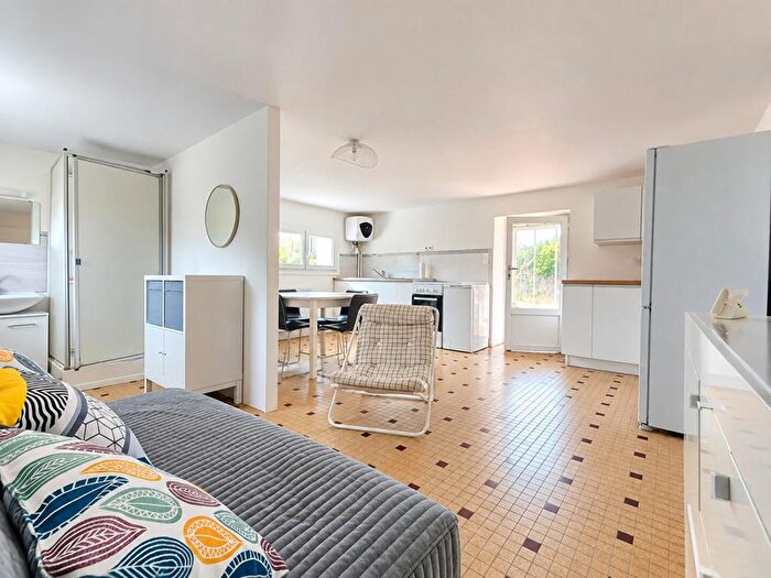 Maison 3 pièces à vendre à Vernantes