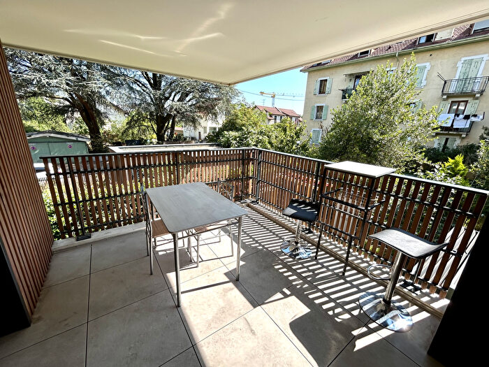 Appartement 3 pièces à Ambilly, à louer