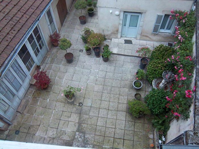 Appartement 5 pièces à louer à Centre Ville, Dole