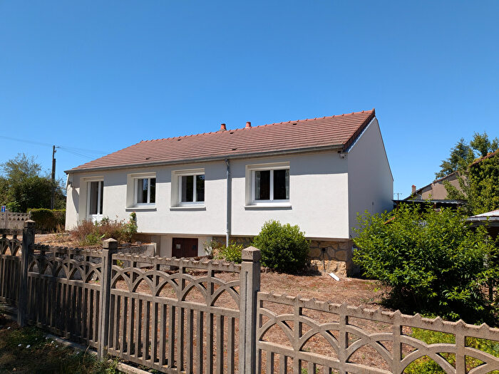 Maison 4 pièces à vendre à Fours