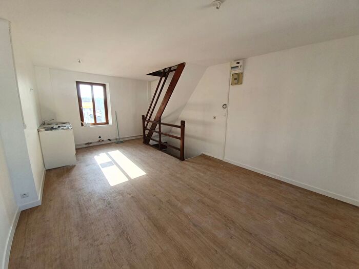 Boulogne-sur-Mer, Basse-ville : Appartement 1 pièce à louer