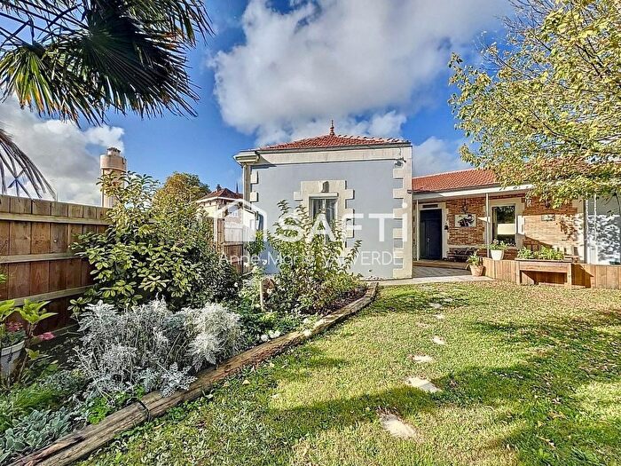 Maison à vendre - Le Porge - 5 pièces - 3 chambres