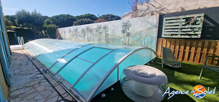 Maison à vendre - Canet-en-Roussillon, Méditerranée - 6 pièces - 5 chambres